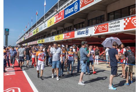 MotoGP VIP Village™ - CATALUNYA - Sporttravel